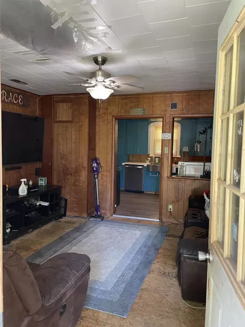 303 N Gilmore St, Miller, MO 65707 | 20 Photos - Movoto