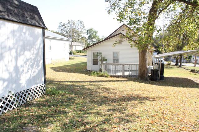 208 E Ava Ave, Ava, MO 65608 | 9 Photos - Movoto