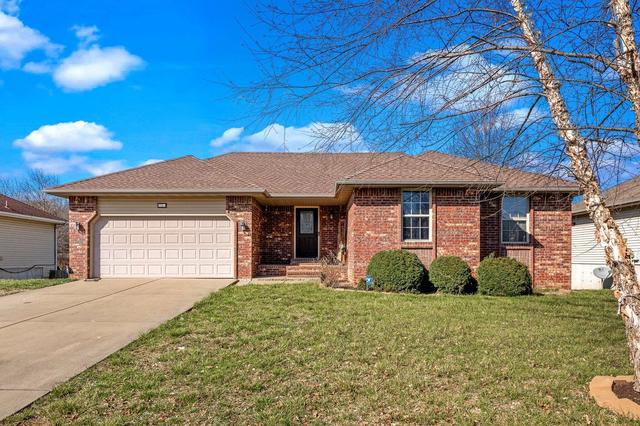 391 E Katie Dr, Springfield, MO 65803 | MLS# 60289366 | 32 Photos - Movoto