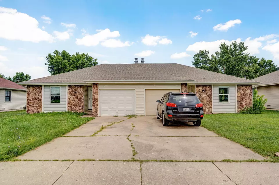 1201-1215 W Sunset, Springfield, MO 65807 | MLS# 60299114 | 18 Photos ...