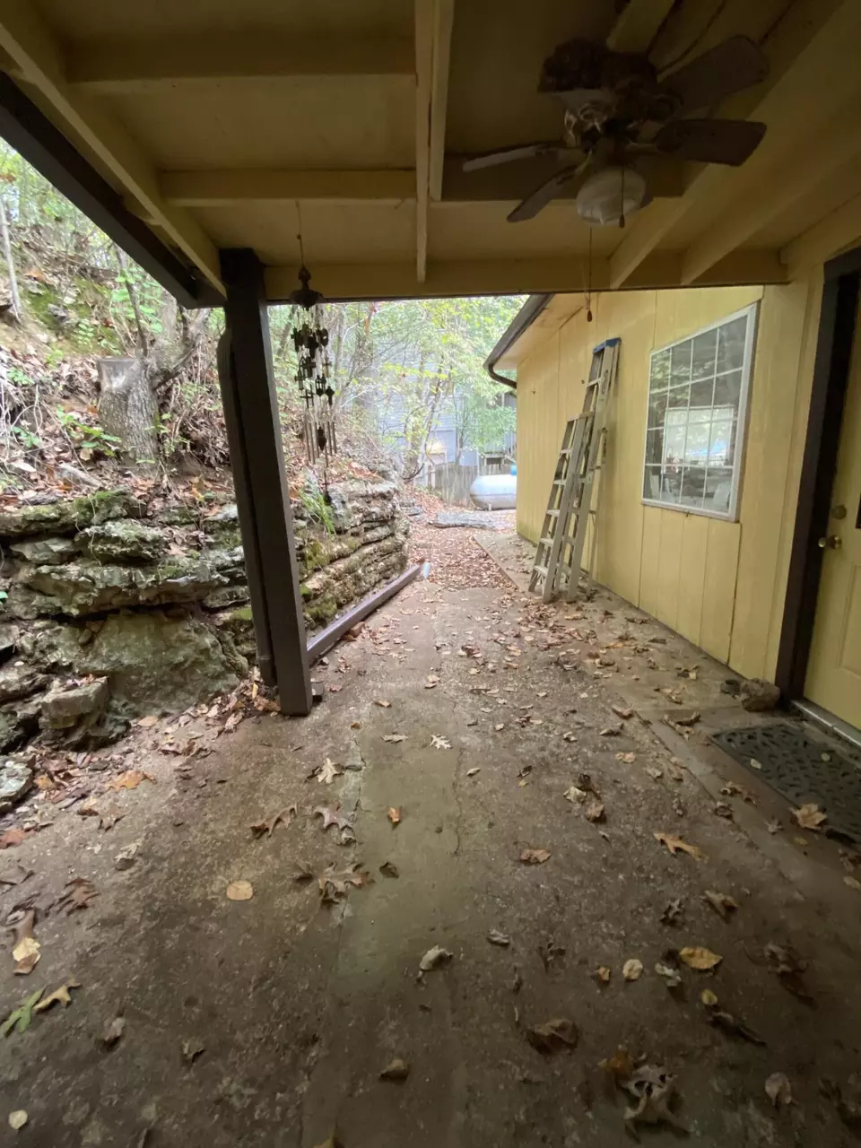 21891 Main St, Reeds Spring, MO 65737 | MLS# 60307429 | 41 Photos - Movoto