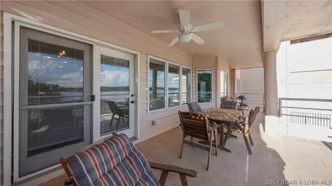250 Emerald Bay Dr #2C, Lake Ozark, MO 65049 | 40 Photos - Movoto