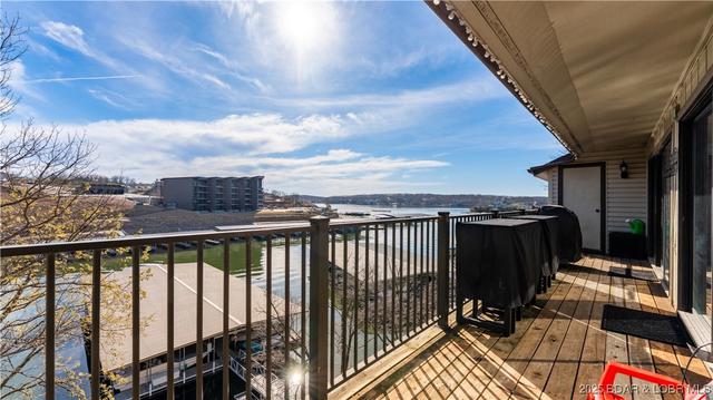 101 Circle Edge #20-3A, Lake Ozark, MO 65049 | MLS# 3576541 | 35 Photos ...