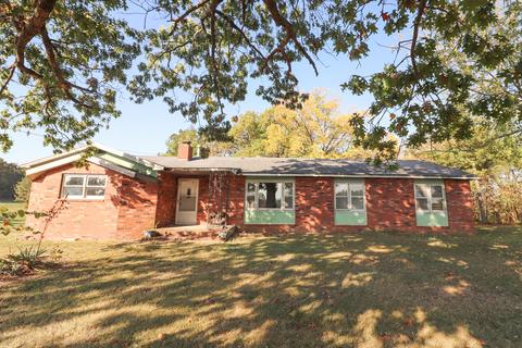 111 State Road P, Long Lane, MO 65590 MLS# 60175741 - Movoto.com