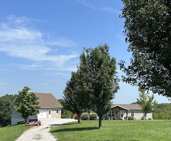 239 Mease Dr, Reeds Spring, MO 65737 | 57 Photos - Movoto