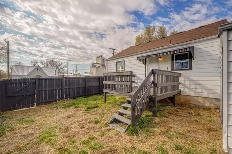 1162 W Division St, Springfield, MO 65803 | 26 Photos - Movoto