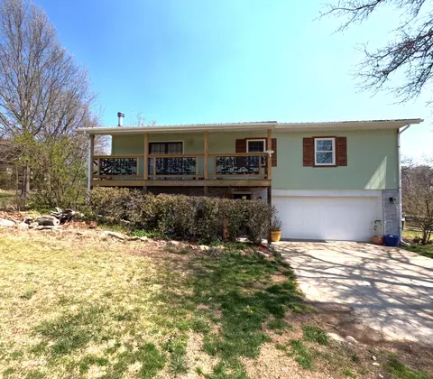 321 N Mill St, Marshfield, MO 65706 | 17 Photos - Movoto