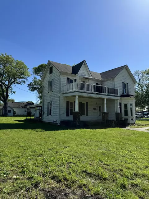 507 Maple St, Greenfield, MO 65661 | 20 Photos - Movoto