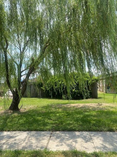 212 Bear Dr, Arabi, LA 70032 - Movoto