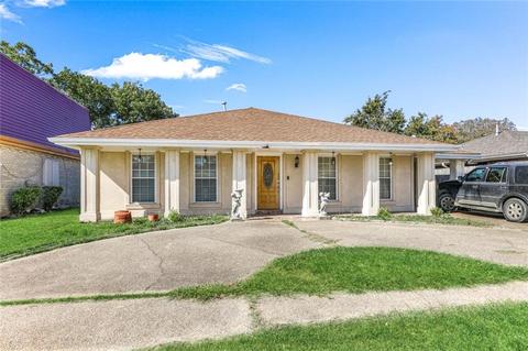 7540 Fieldston Rd, New Orleans, LA 70126 | 10 Photos | MLS #2367637 ...