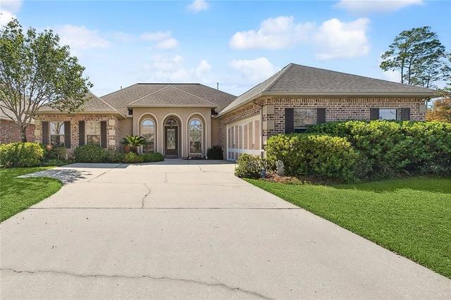 303 Brighton Ln, Slidell, LA 70458 | 18 Photos - Movoto