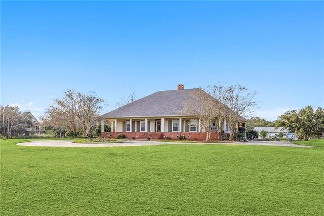 5292 Shady Park Dr, Marrero, LA 70072 | 37 Photos - Movoto