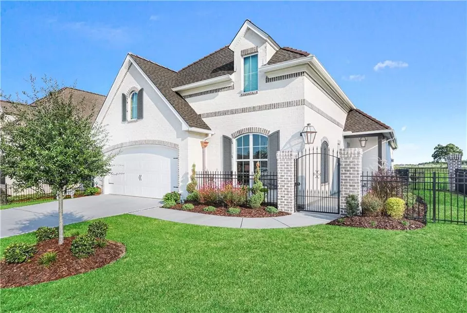 106 Grand Champions Ln, Slidell, LA 70458 | 13 Photos - Movoto