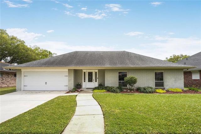 2289 Colombo Dr, Harvey, LA 70058 | MLS# 2493755 | 21 Photos - Movoto