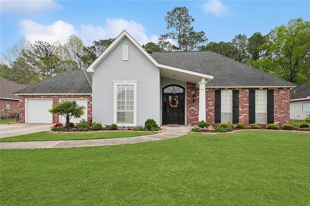1882 Logan Ln, Mandeville, LA 70448 | MLS# 2494928 | 34 Photos - Movoto