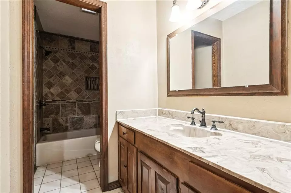 320 Monsanto Ave, Luling, LA 70070 | MLS# 2533464 | 15 Photos - Movoto