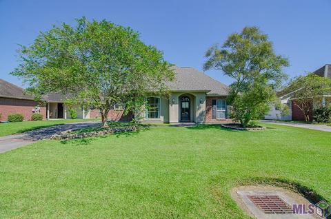 11098 Garrett Dr, Gonzales, LA 70737 | 17 Photos | MLS #2022014537 - Movoto