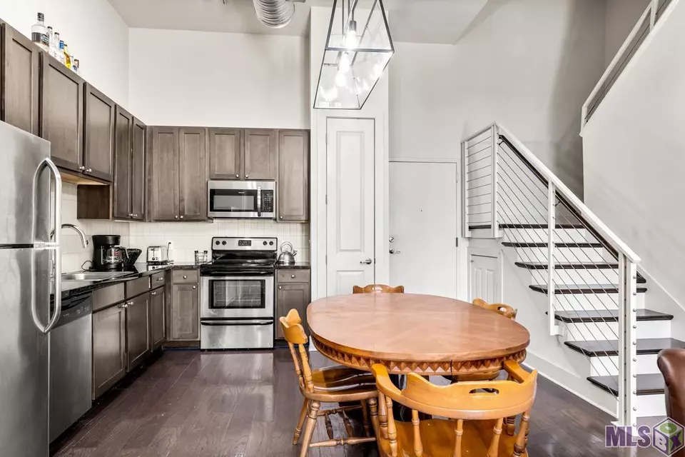 333 E Boyd Dr #18, Baton Rouge, LA 70808 | 13 Photos - Movoto