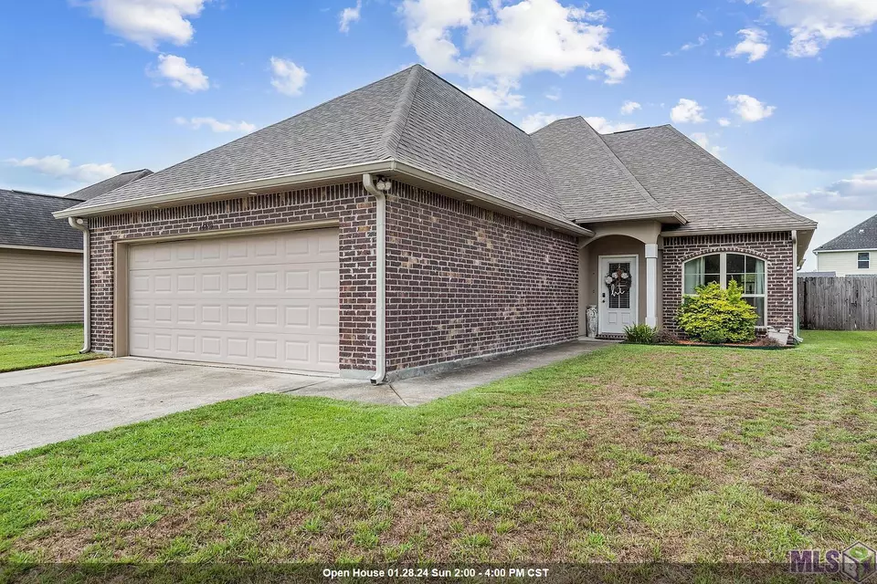 14469 Essen Terrace Dr, Gonzales, LA 70737 | 19 Photos - Movoto