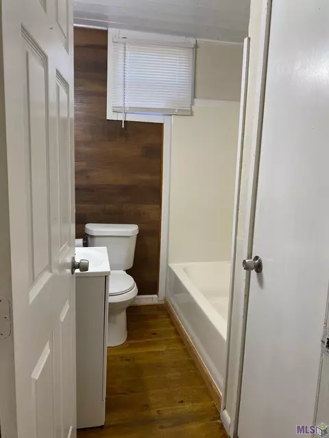 2940 Byron St, Baton Rouge, LA 70805 | 9 Photos - Movoto