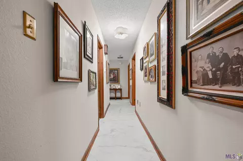 7221 Frontier Dr, Central, LA 70739 | 43 Photos - Movoto