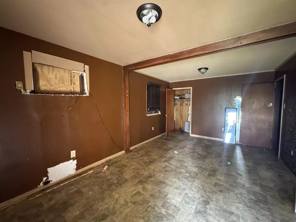 1265 Swart St, Baton Rouge, LA 70802 | MLS# 2025002810 | 7 Photos - Movoto