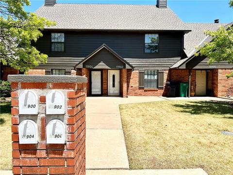 11902 Shady Trail Ln, Oklahoma City, OK 73120 | 33 Photos | MLS ...