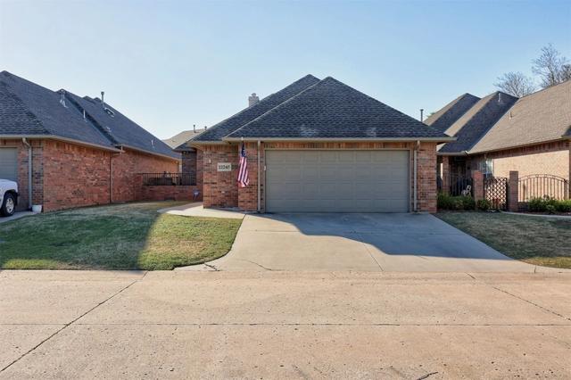 12245 Greenlea Chase W, Oklahoma City, OK 73170 | 43 Photos | MLS ...