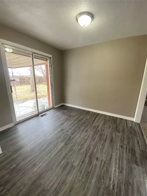 3005 SW 54th St, Oklahoma City, OK 73119 | 10 Photos - Movoto