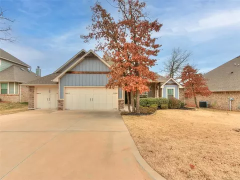 5001 Braavos Way, Arcadia, OK 73007 | MLS# 1206386 | 39 Photos - Movoto