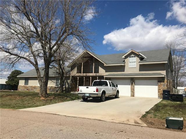 325 S Dawson St, Meeker, OK 74855 MLS# 857827 - Movoto.com