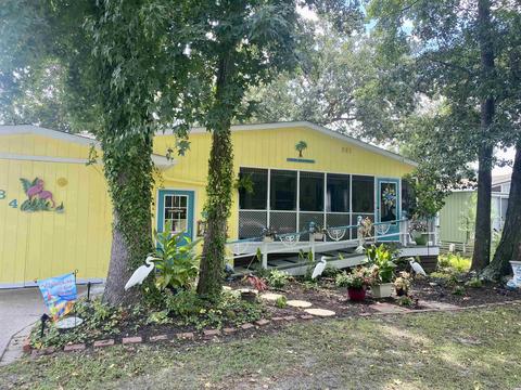 584 Oceanside Dr, Surfside Beach, SC 29575 | MLS #2219357 - Movoto