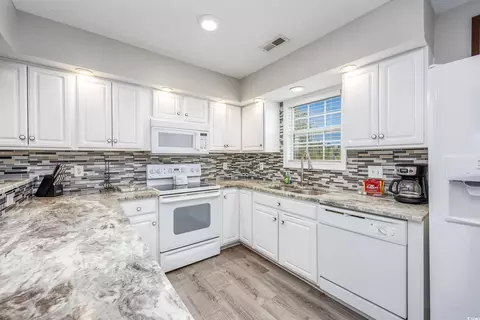 413 W Perry Rd, Myrtle Beach, SC 29579 | 31 Photos - Movoto