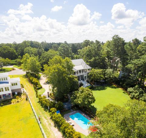 2058 W Lakeshore Dr, Pinopolis, SC 29469 | 86 Photos | MLS #20031524 ...