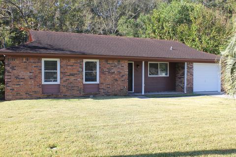 4533 Outwood Dr, Ladson, SC 29456 | 11 Photos | MLS #22028086 - Movoto