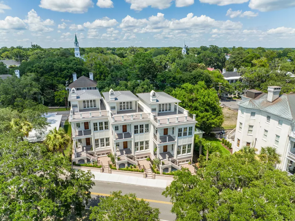 1105 Bay St, Beaufort, SC 29902 | 33 Photos - Movoto