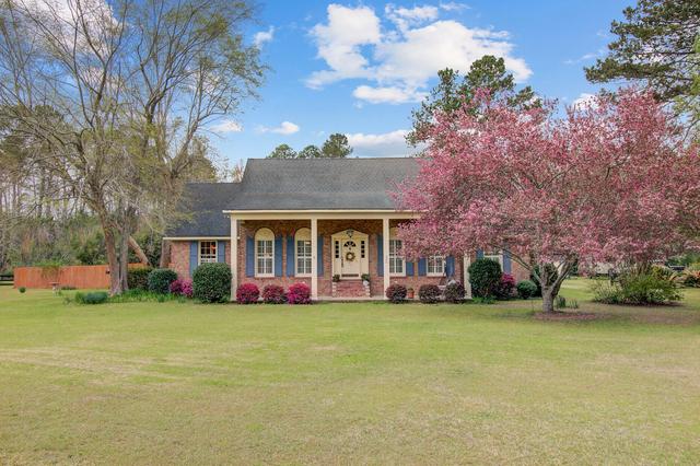 386 Rigby Rd, Bowman, SC 29018 | MLS# 25008164 | 30 Photos - Movoto