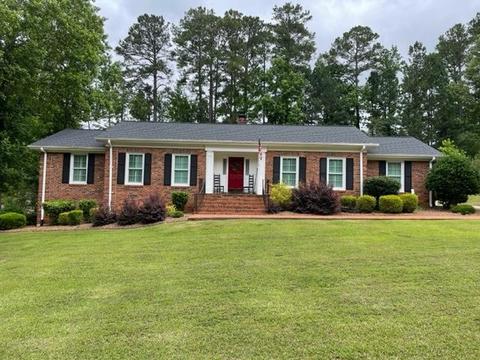 107 Bridletrail Lane Ln, Union, SC 29379 | 33 Photos | MLS #300927 - Movoto