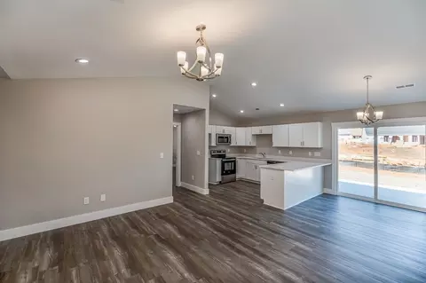 85 Sunrise Rd, Spartanburg, SC 29302 | 12 Photos - Movoto