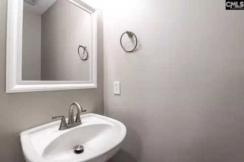 8 Alison Way, Columbia, SC 29229 - Movoto