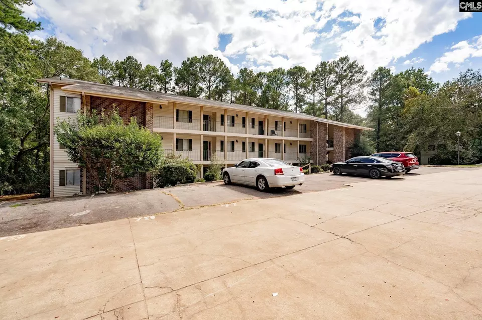 1208 Bush River Rd #H8, Columbia, SC 29210 | 9 Photos - Movoto