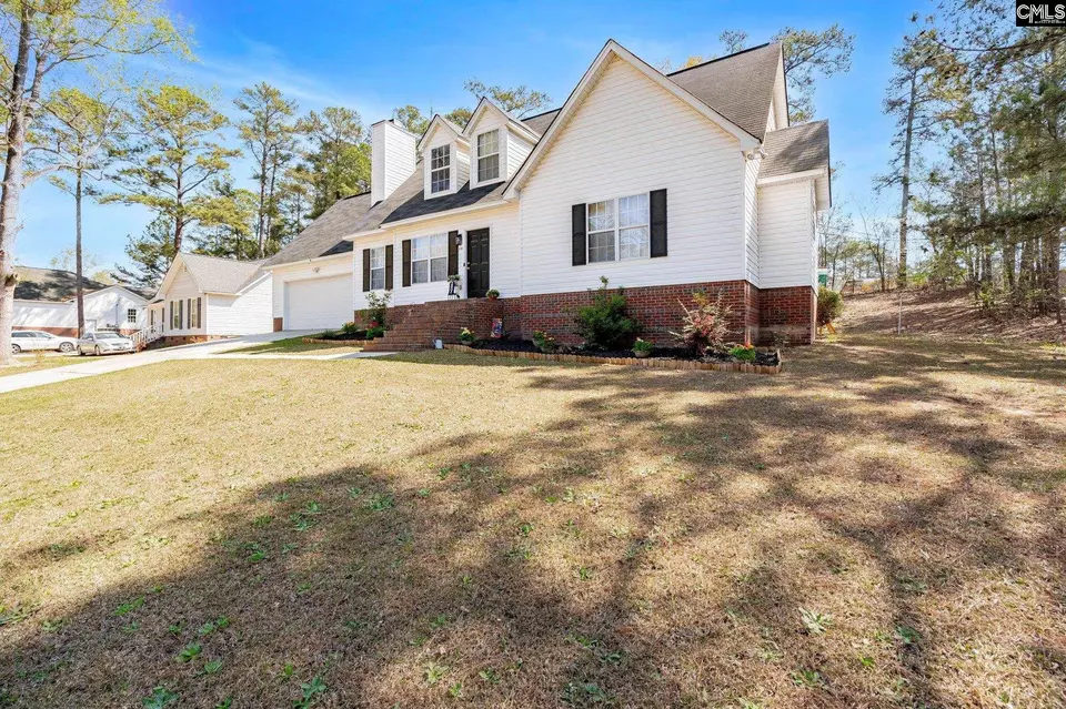 2804 Ulmer Rd, Columbia, SC 29209 | 36 Photos - Movoto