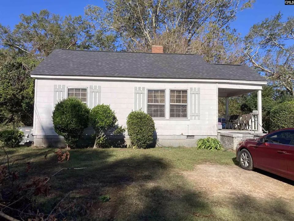 217 Plowden Ave, Greenwood, SC 29646 - Movoto