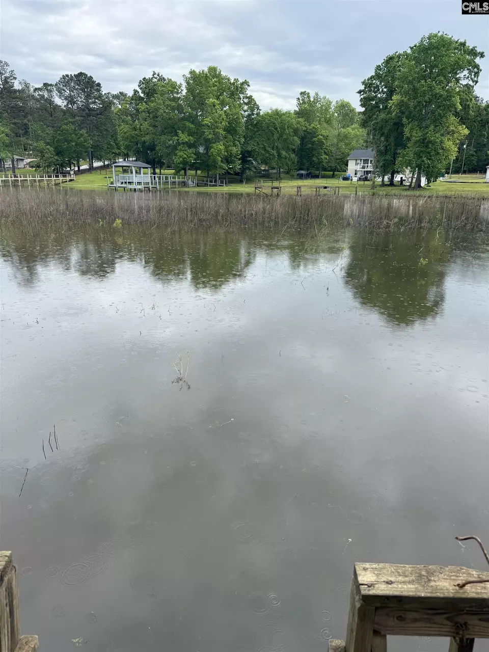 957 Rocky Point Cir, Ridgeway, SC 29130 - Movoto