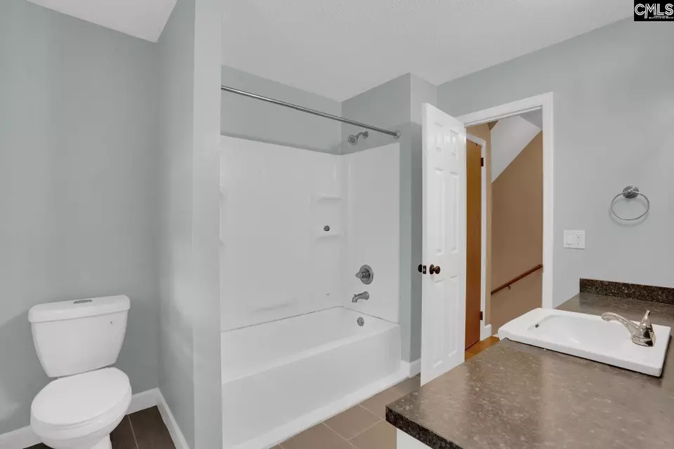 2915 Woodland Hls E, Columbia, SC 29210 | MLS# 610285 | 34 Photos - Movoto