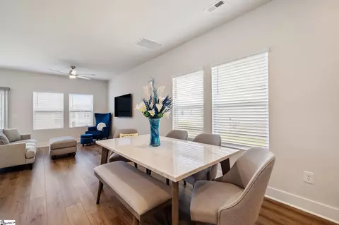 113 Ted Dr, Mauldin, SC 29662 | 30 Photos - Movoto