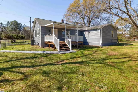 15885 Highway 25, Ware Shoals, SC 29692 | 22 Photos - Movoto