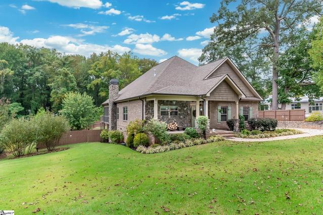 821 Chick Springs Rd, Greenville, SC 29609 | 30 Photos - Movoto