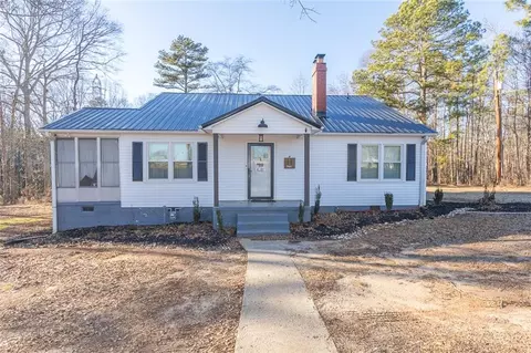 402 Mcgee Rd, Anderson, SC 29625 | 6 Photos - Movoto
