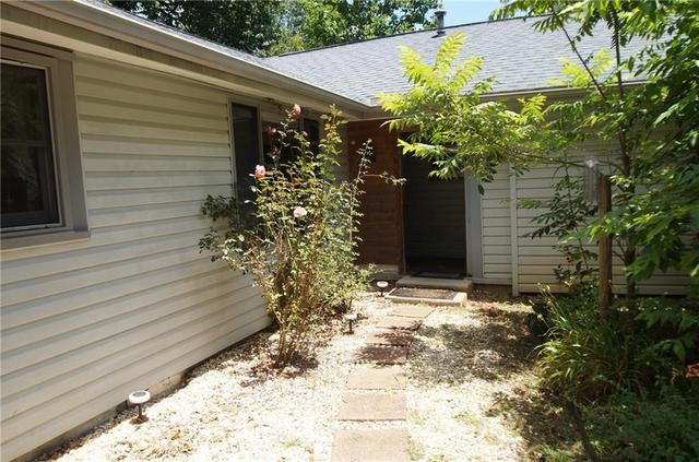 466 Whetstone Rd, Mountain Rest, SC 29664 | 42 Photos - Movoto